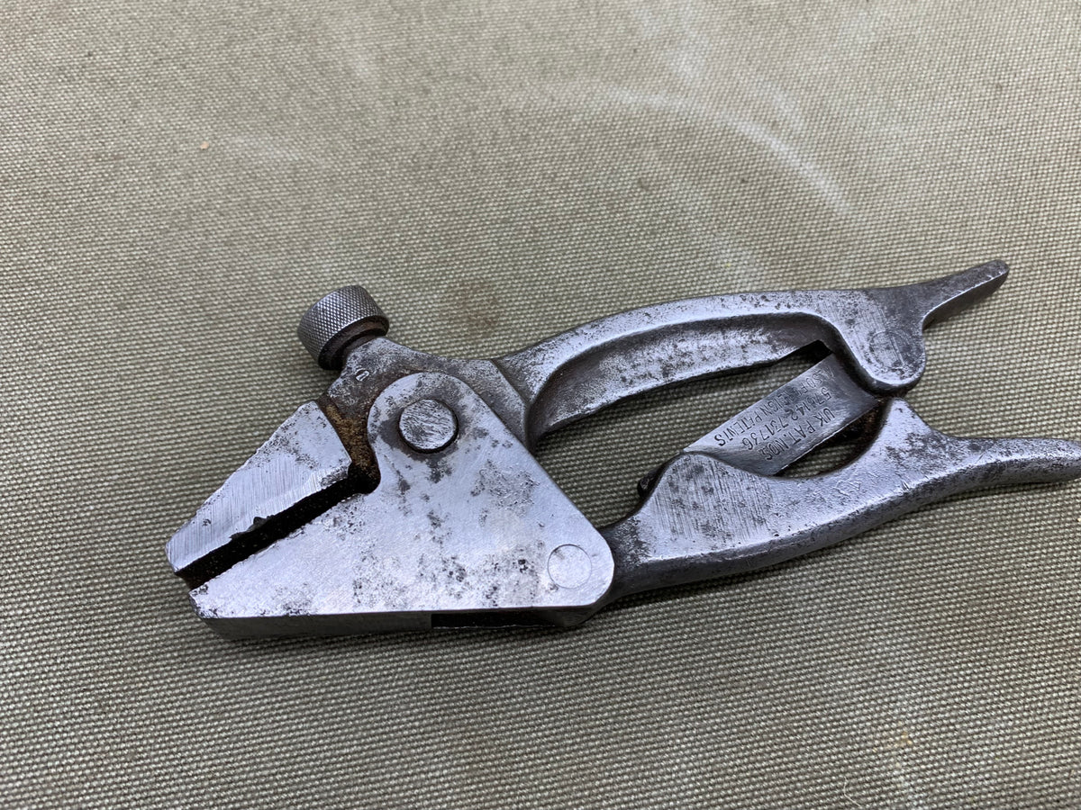 SPEETOG PATENT PLIER CLAMP – Boyshill Tools and Treen